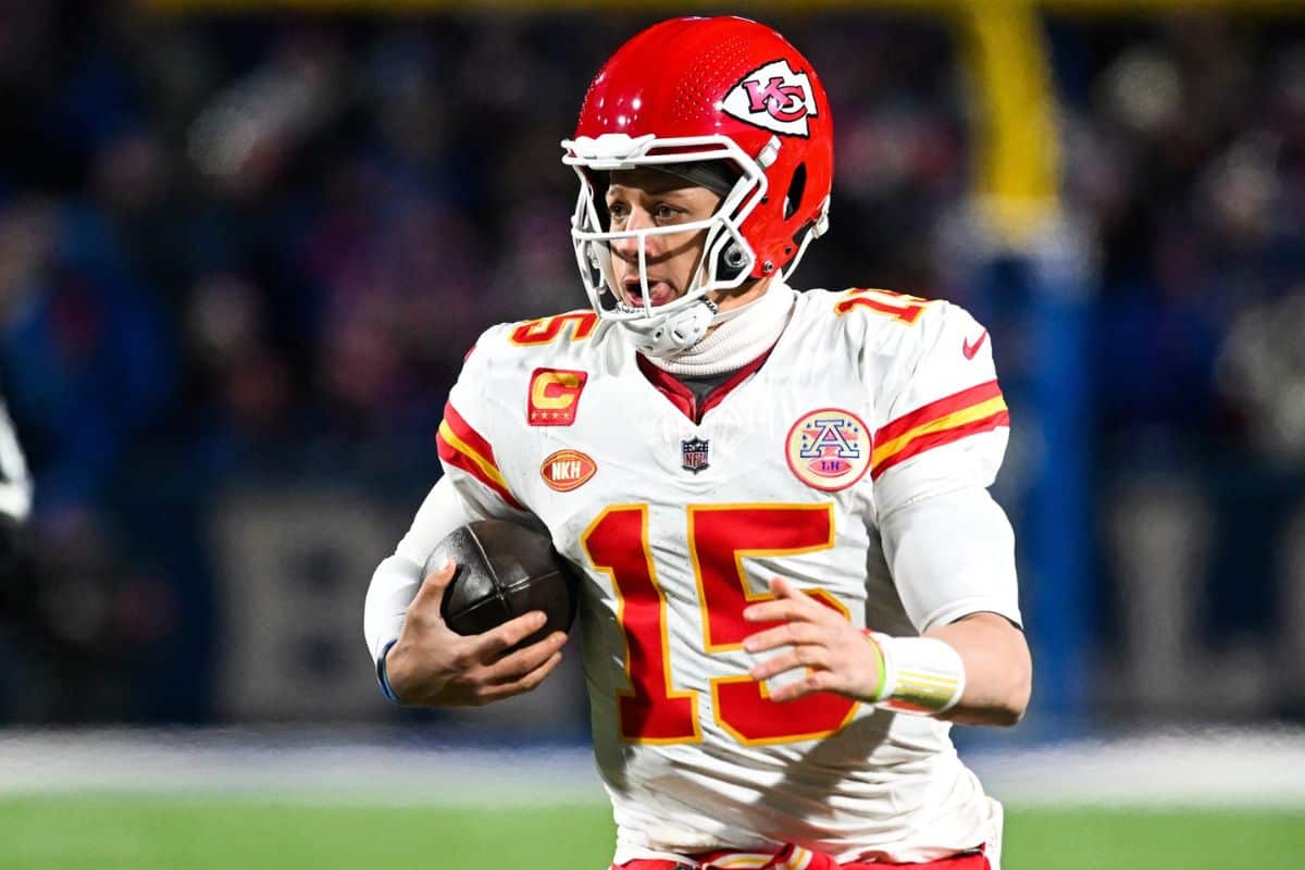 NFL: 'Guarda-costas' de Mahomes nos Chiefs pode desfalcar o time no ...