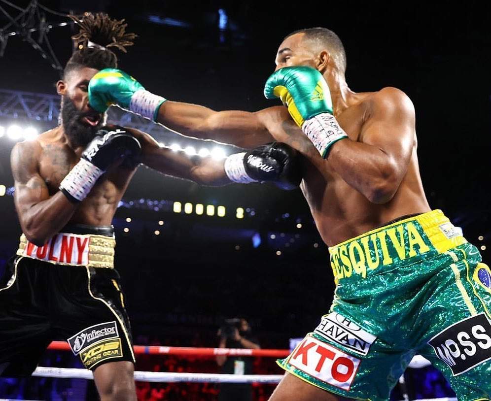 Esquiva Falcão vence canadense e vai em busca do título mundial de boxe ...