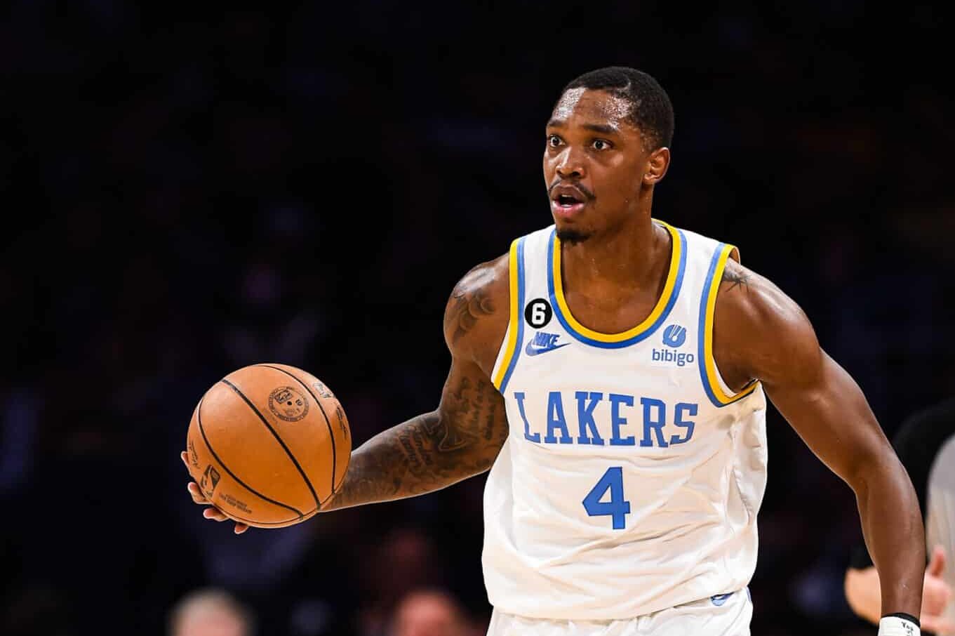 NBA: quem é Lonnie Walker, jovem dos Lakers que encantou até LeBron ...