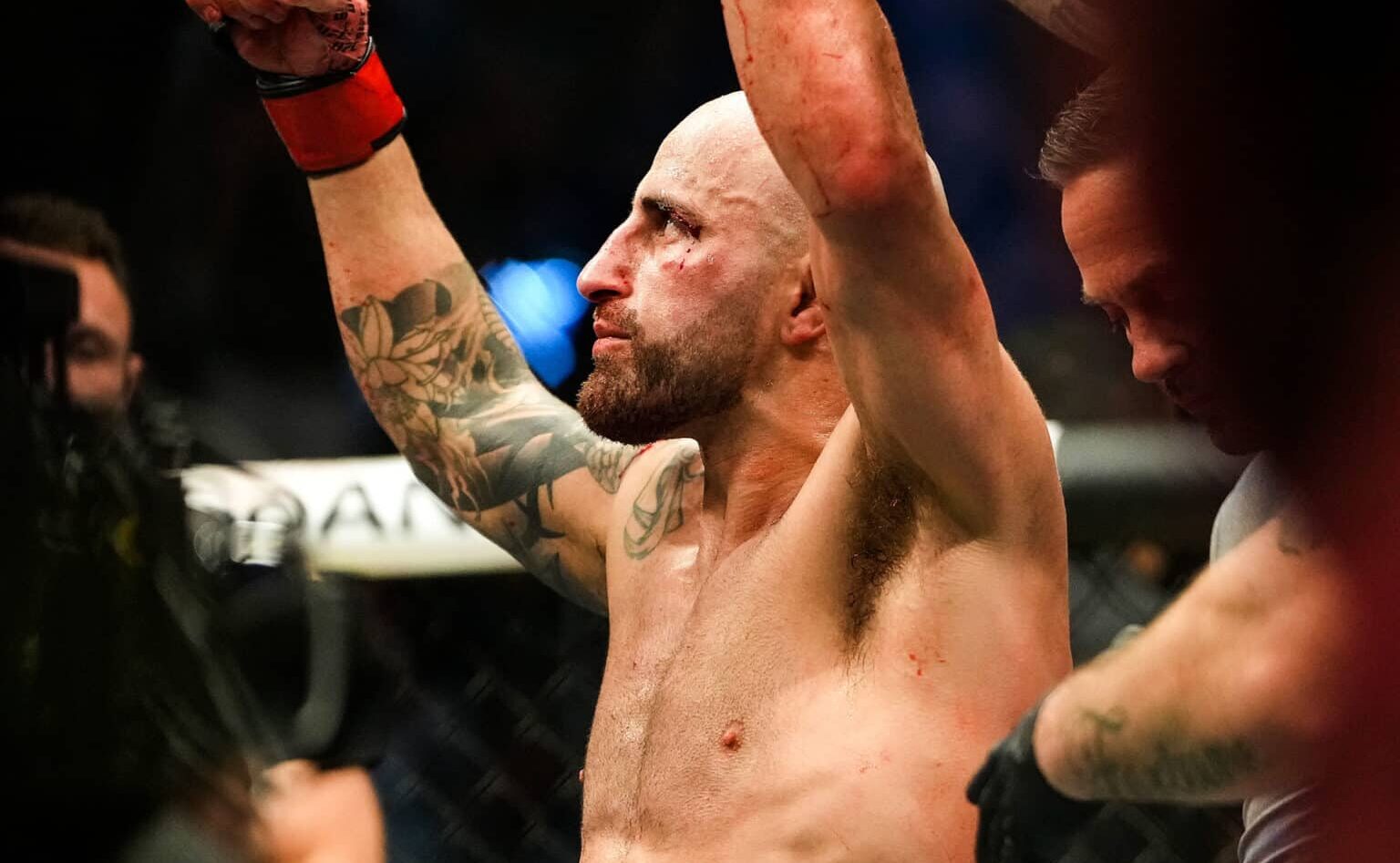 Capa do EA Sports UFC 5 é revelada com Volkanovski e Shevchenko em ...