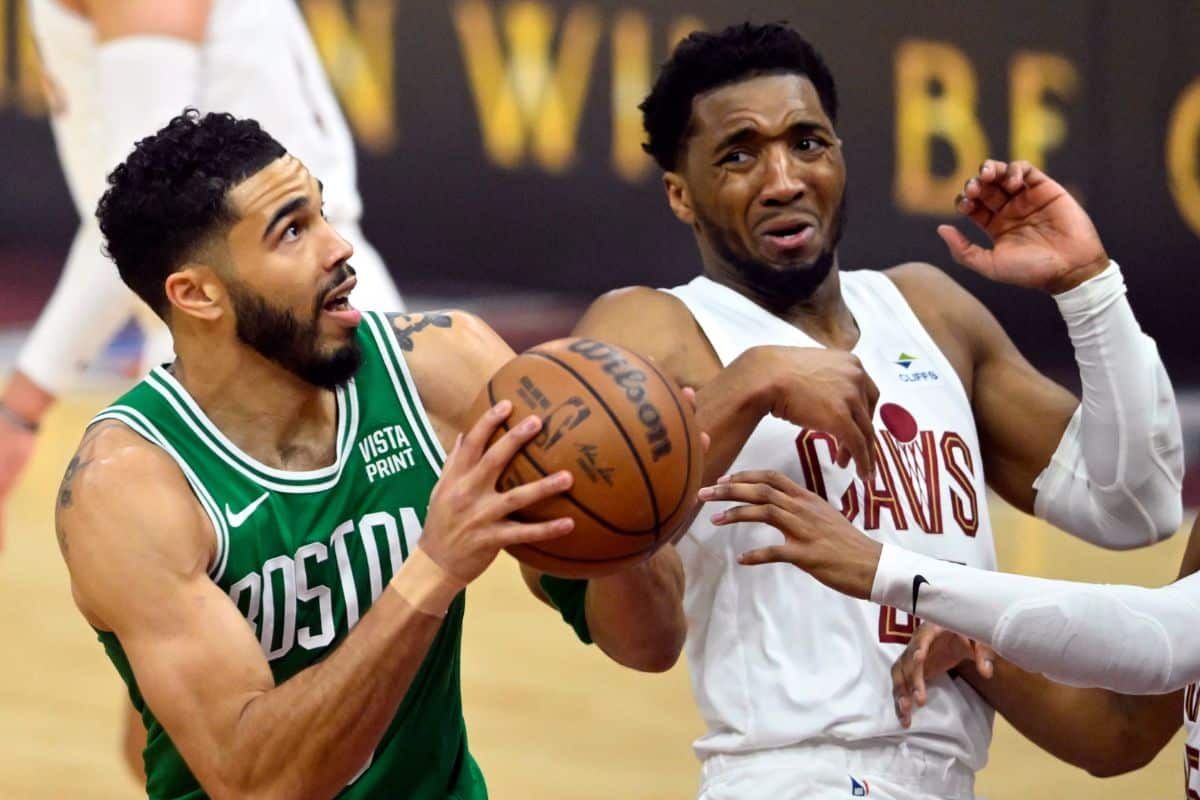 NBA Playoffs 2024: Celtics superam pressão e vencem Jogo 3 em Cleveland
